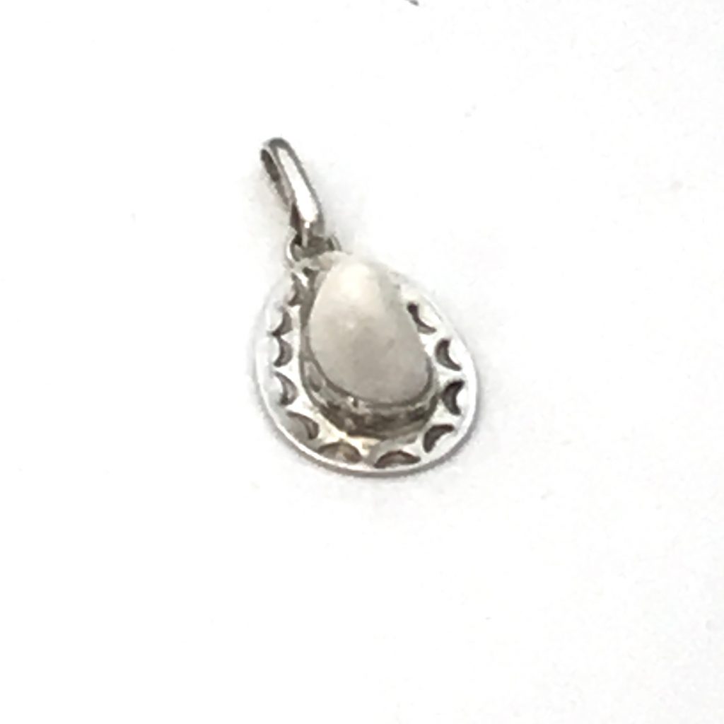 We create custom jewelry from our Elk Ivories or yours. - Elk Ivory Jeweler